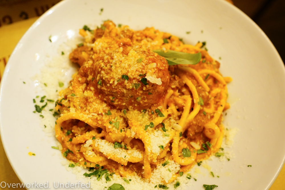 Cantina e Cucina – Overworked. Underfed.